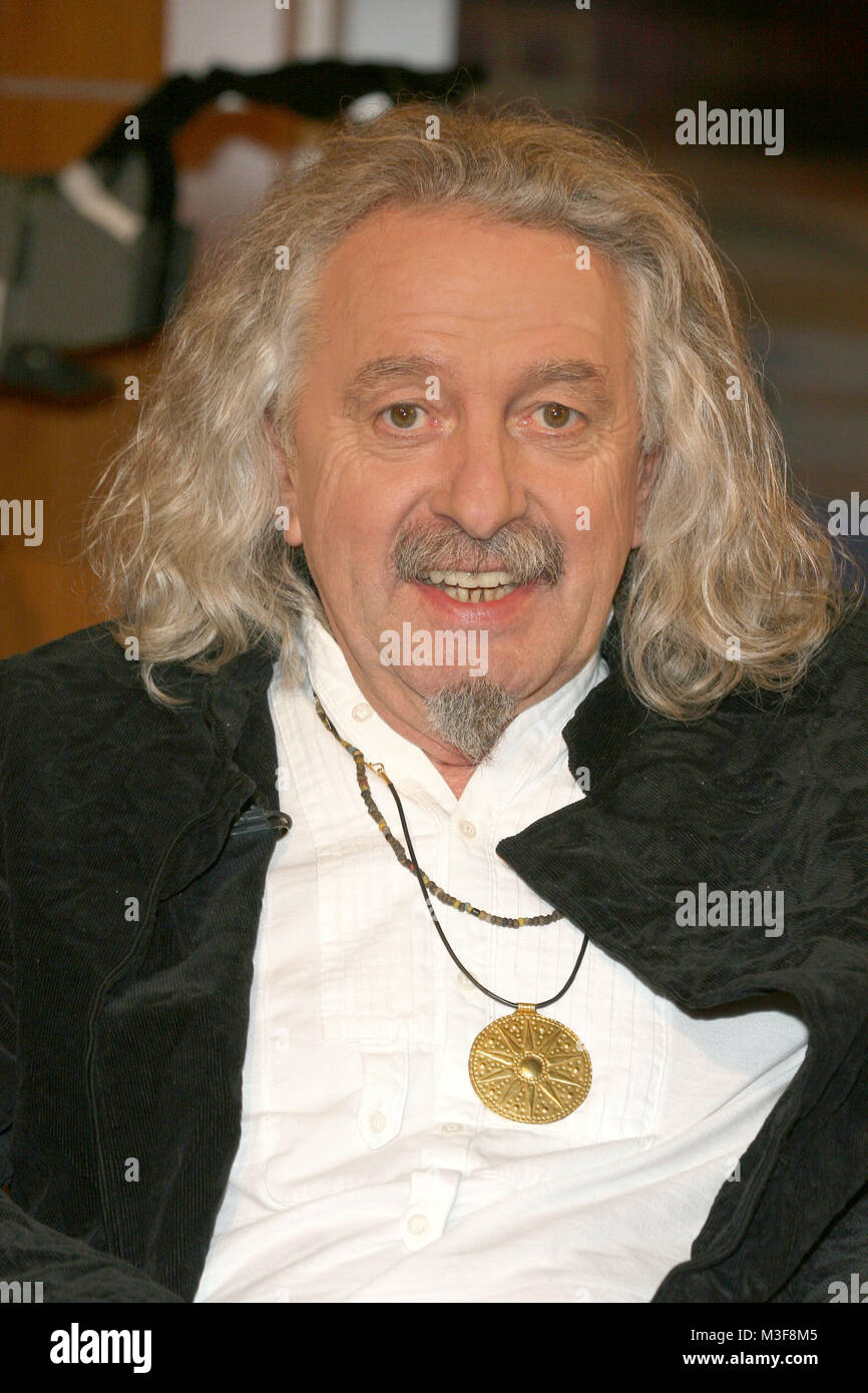 Astrologe hi-res stock photography and images - Alamy