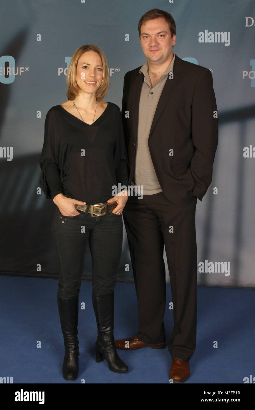 Anneke kim sarnau hi-res stock photography and images - Alamy