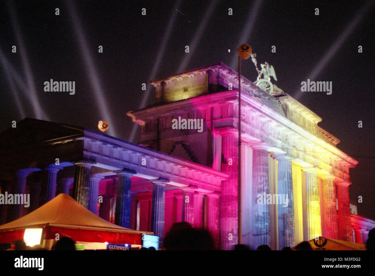 Das Brandenburger Tor in Berlin Stock Photo - Alamy