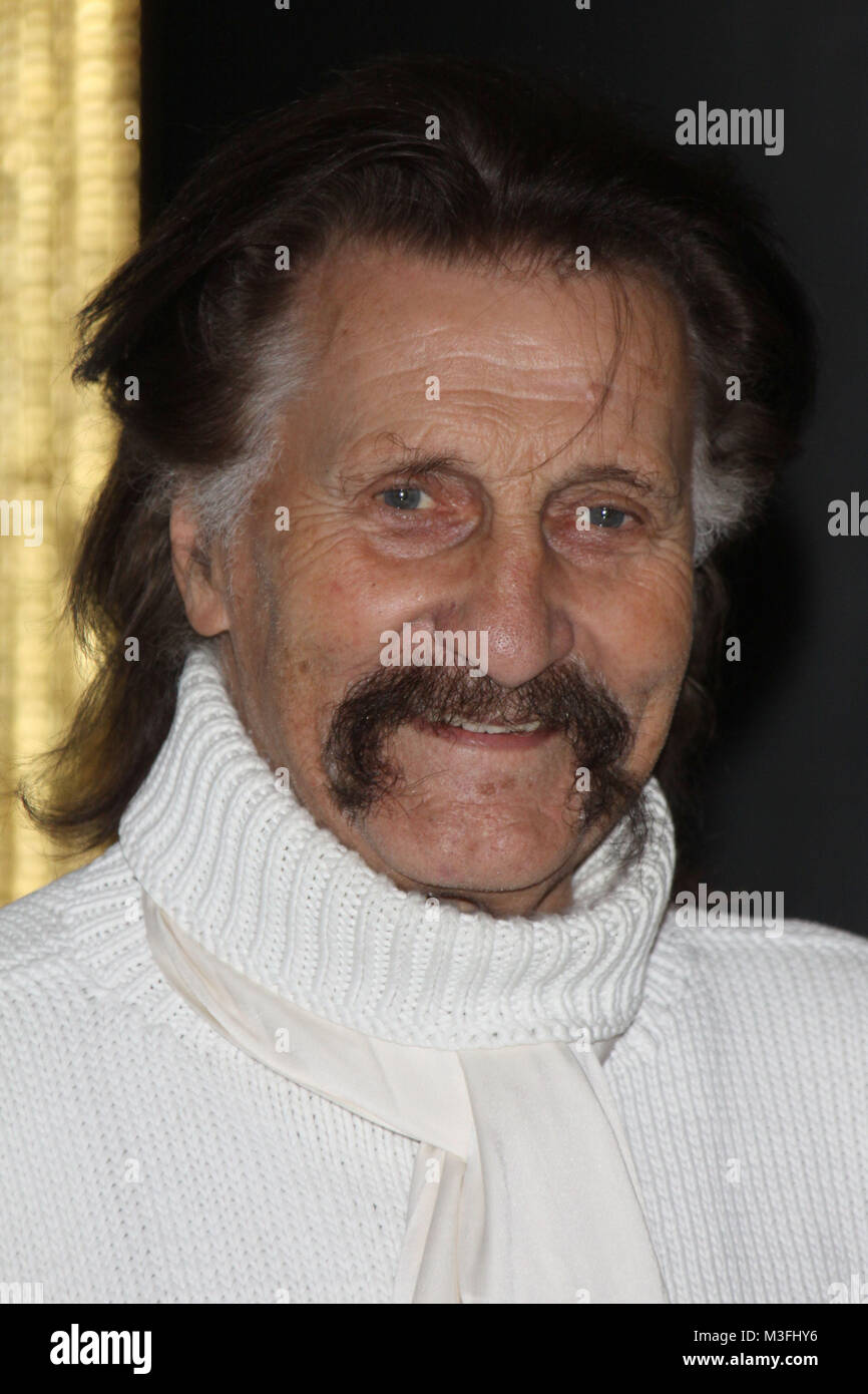 NKL und Prof. Luigi Colani suchen sechs Praktikanten der Generation 50 ...