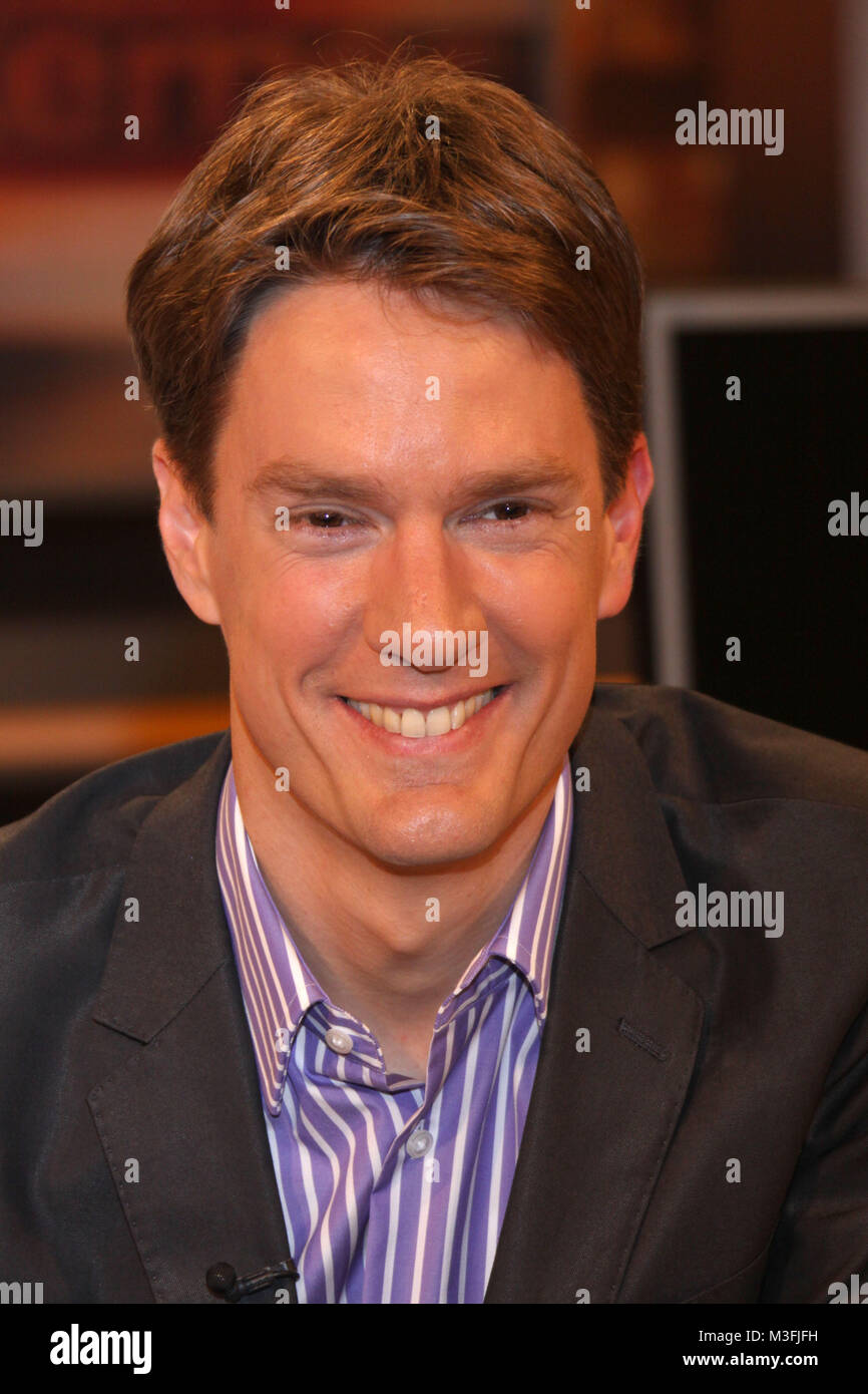 2009 journalist hi-res stock photography and images - Alamy