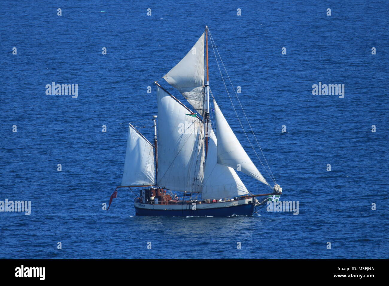 Gaff-Rigged Ketch Tectona sailing in Torbay Stock Photo - Alamy