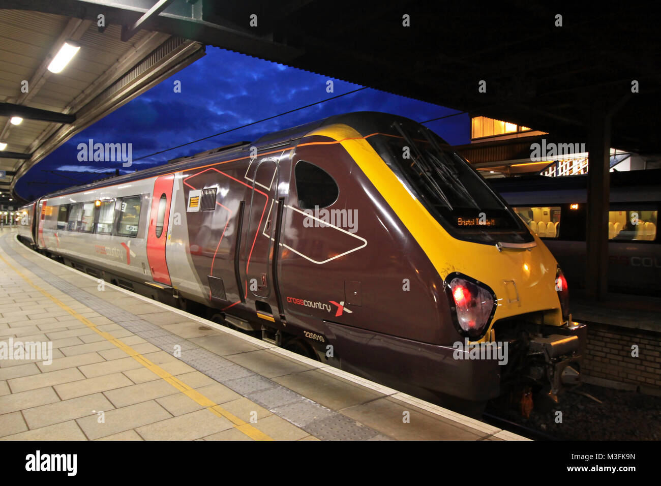 British Rail Class 220 High Resolution Stock Photography and Images - Alamy