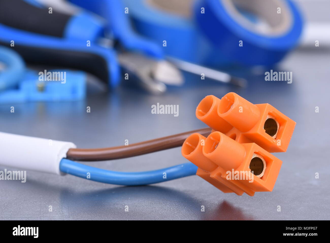 Electrical installation hi-res stock photography and images - Alamy
