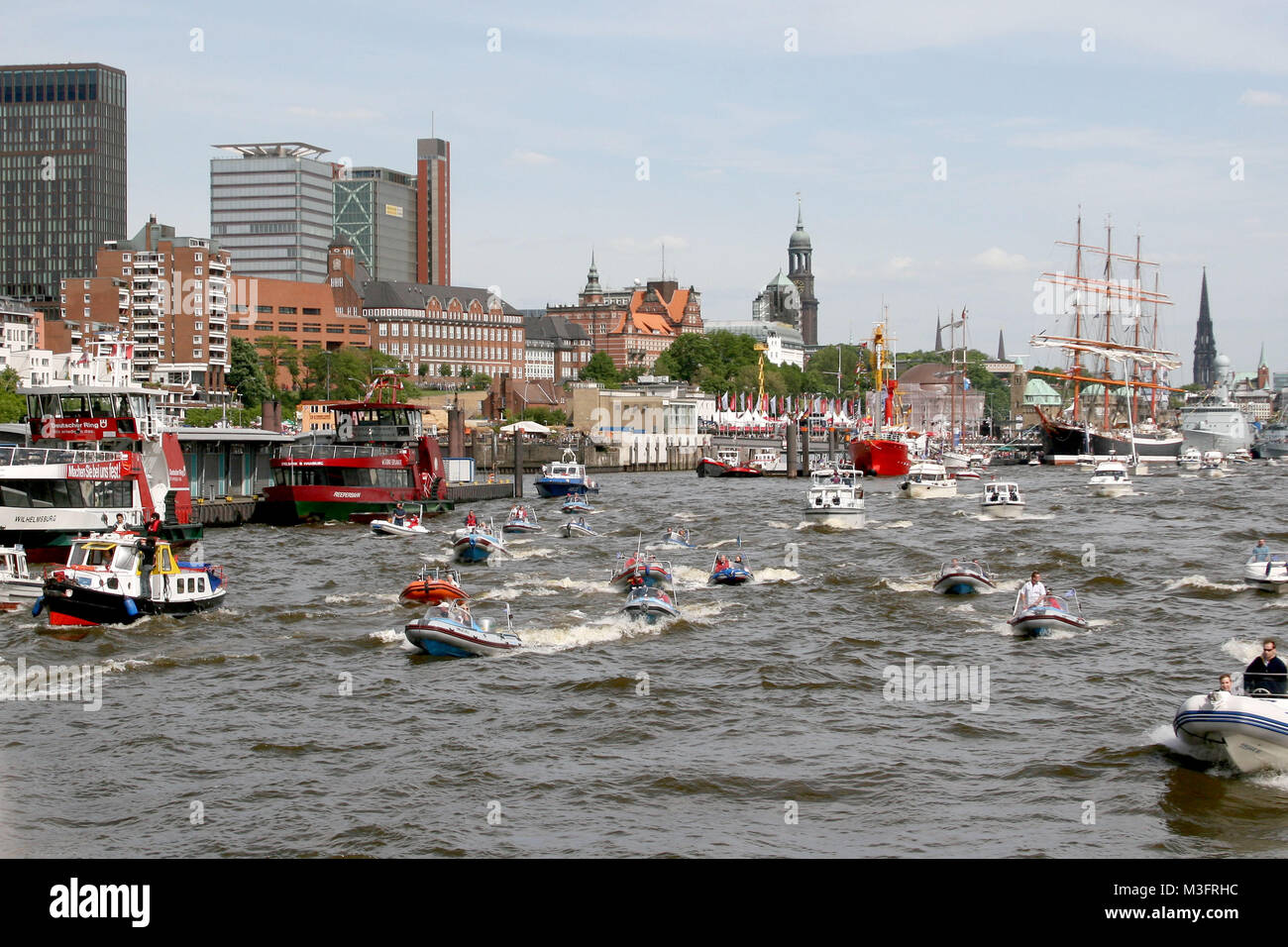 Hafengeburtstag 2009 hi-res stock photography and images - Alamy