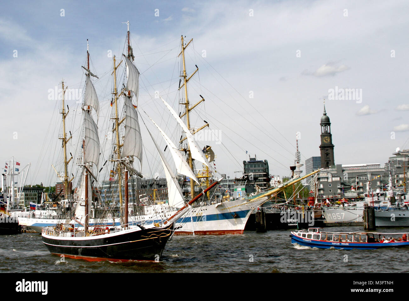 Hafengeburtstag 2009 hi-res stock photography and images - Alamy