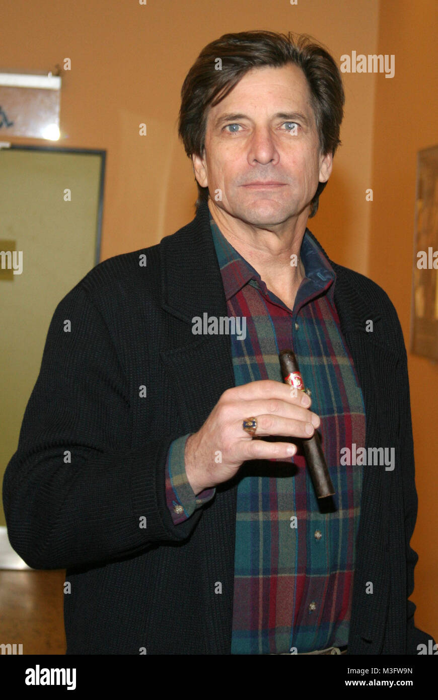 Dirk benedict hi-res stock photography and images - Alamy