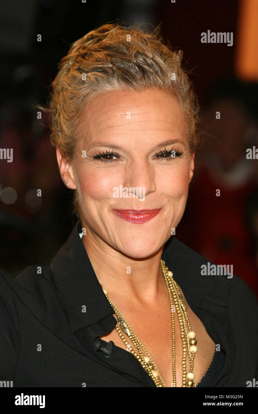 Ina mueller hi-res stock photography and images - Alamy