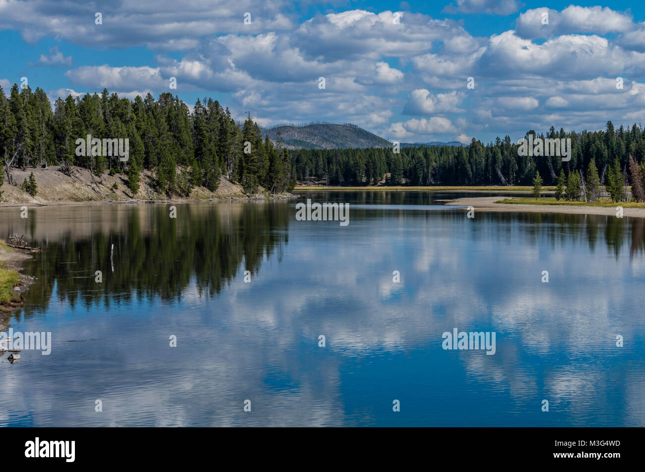 Yellowstone fishing river hi-res stock photography and images - Alamy