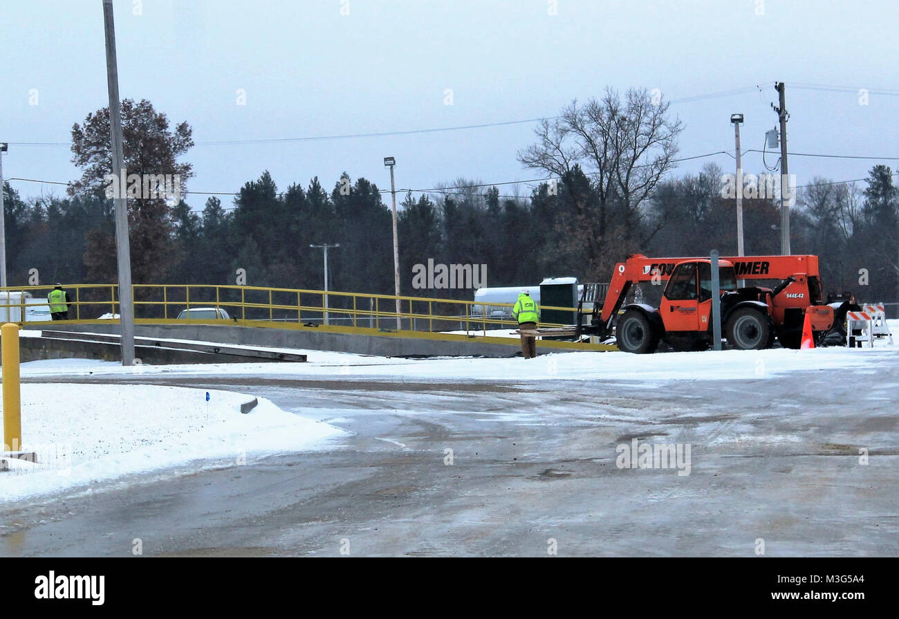 Rail yard operations hi-res stock photography and images - Alamy