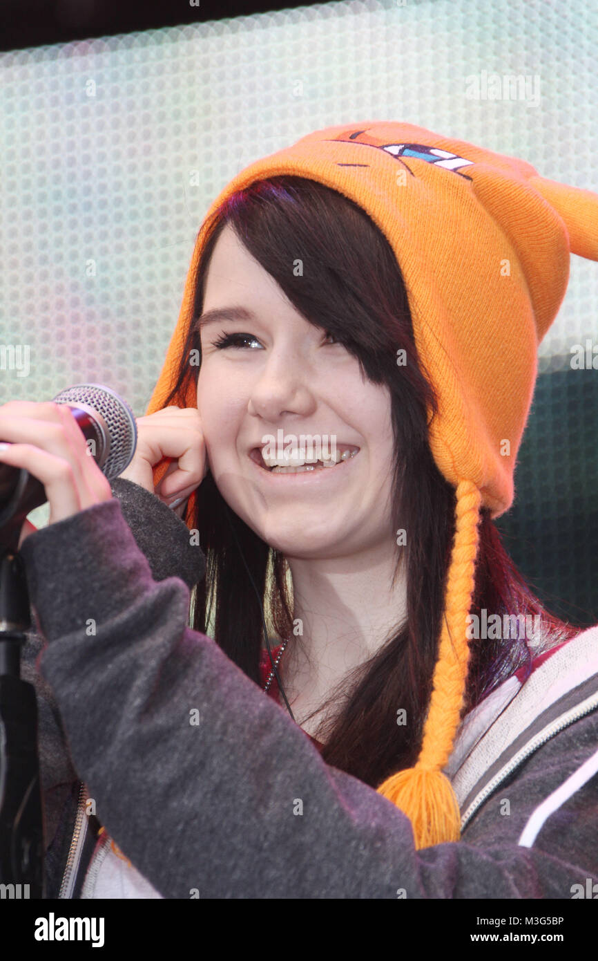 Jamie lee kriewitz 2016 hi-res stock photography and images - Alamy