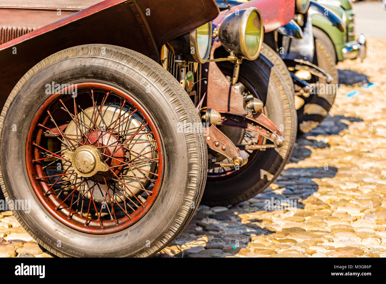 LUGO (RA), ITALY - AUGUST 28,2016: old cars and tourists arrive in Lugo ...