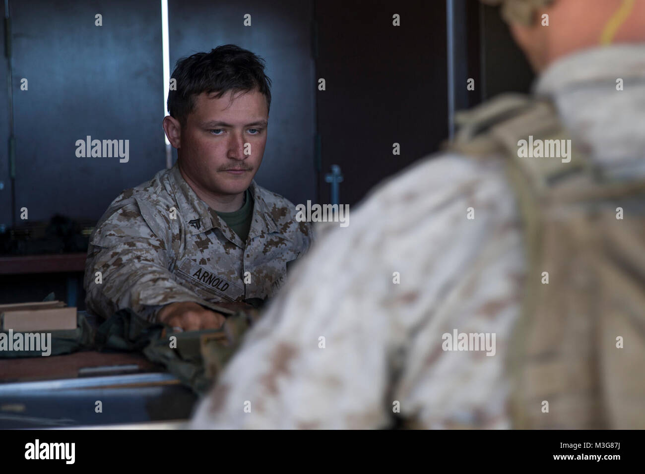 Marines operator radio exercise hi-res stock photography and images - Alamy