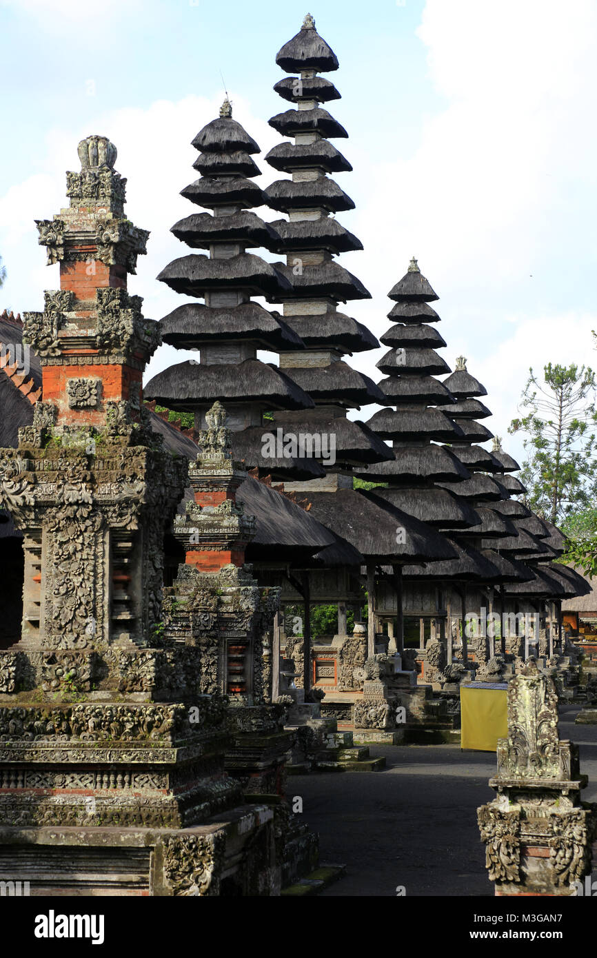 Meru tower hi-res stock photography and images - Alamy