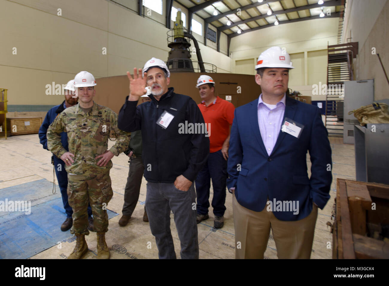 Joe Conatser (Holding Hand Up), U.S. Army Corps of Engineers Nashville ...