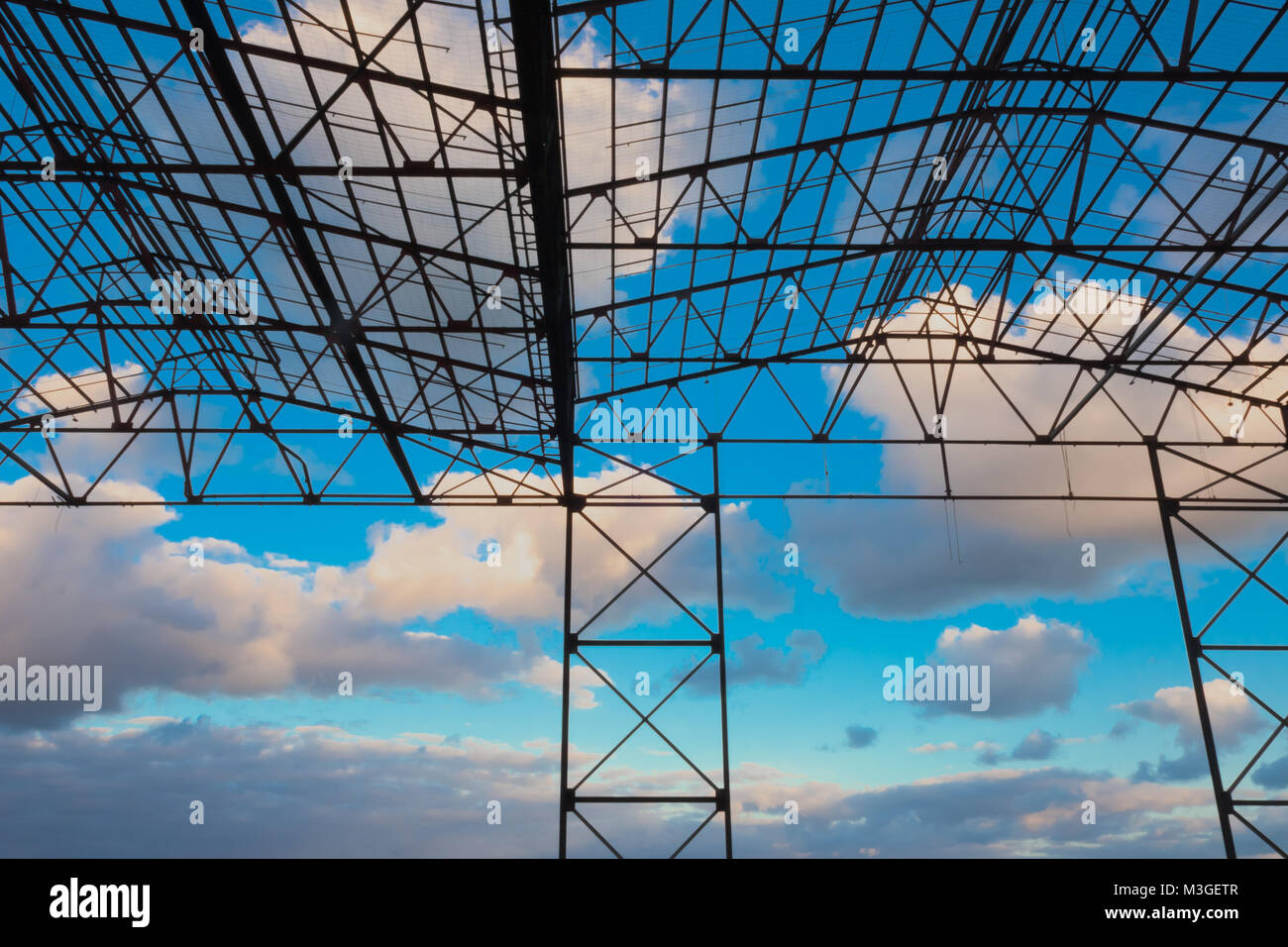 Structural shapes hi-res stock photography and images - Alamy