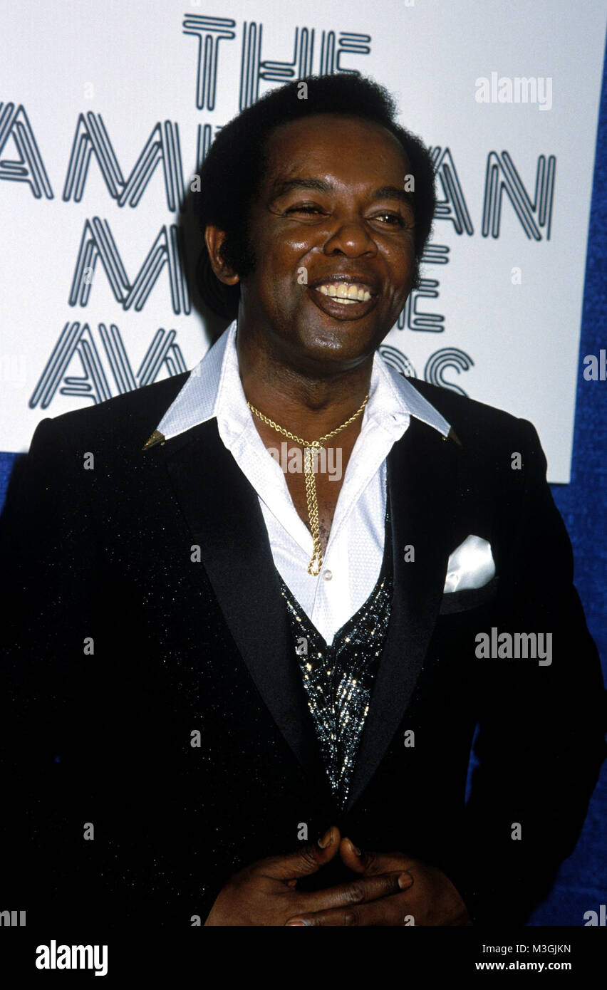 Lou Rawls attending the American Music awards. 1981. Credit: Walter ...