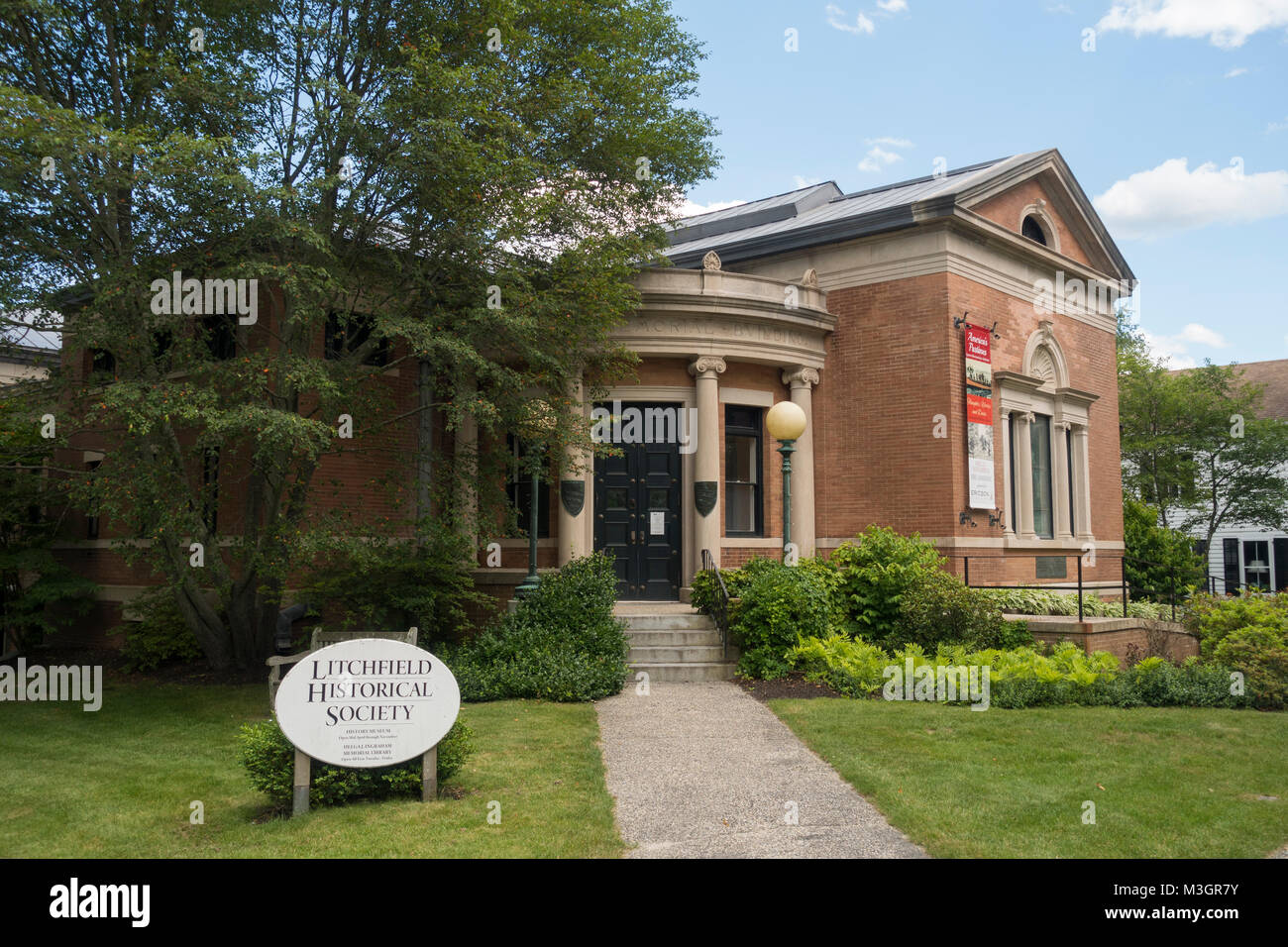 Litchfield street hi-res stock photography and images - Alamy