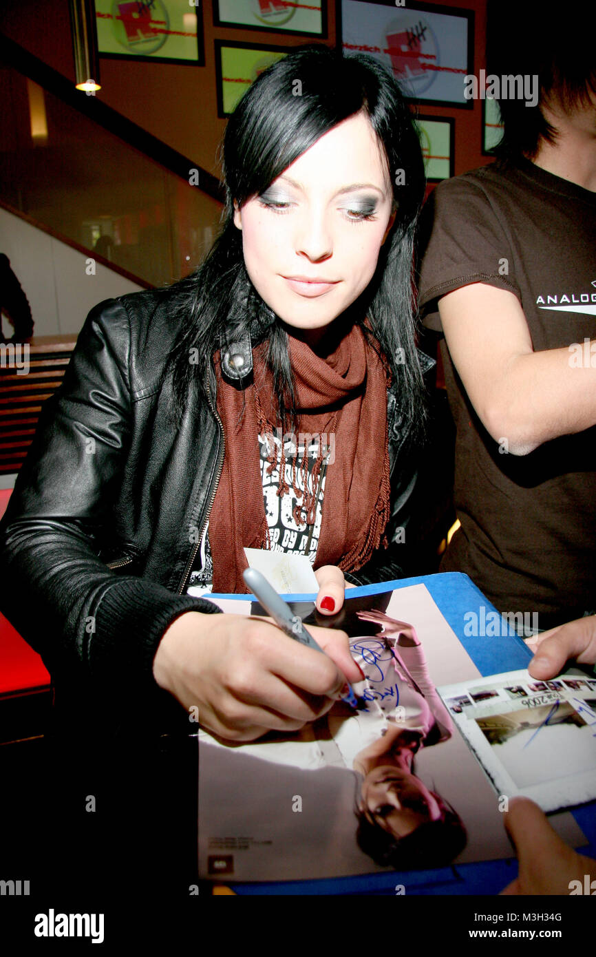 Stephanie kloss hi-res stock photography and images - Alamy