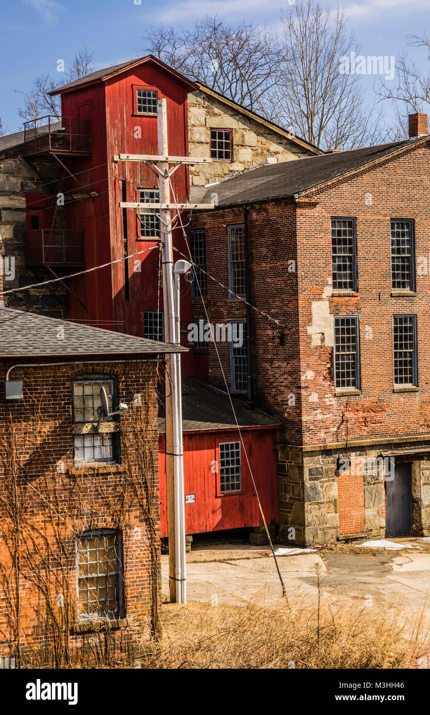 Collins company axe factory hi-res stock photography and images - Alamy