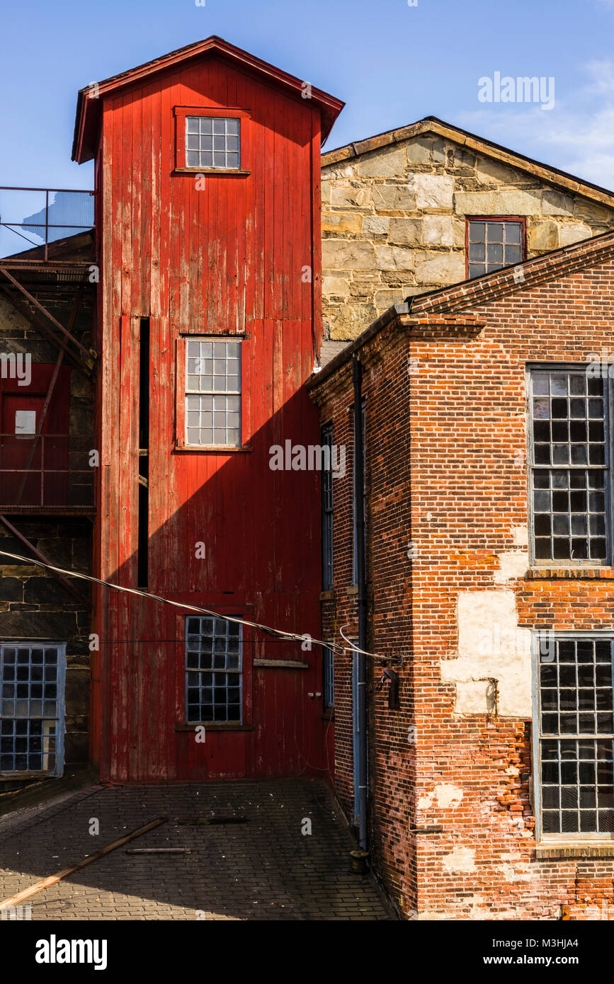 Collins company axe factory hi-res stock photography and images - Alamy