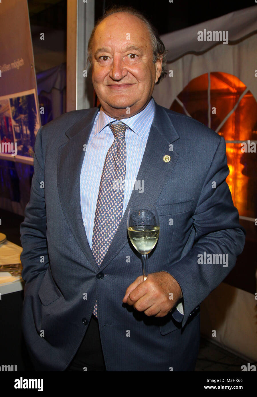 Nicolas Graf von Bernstorff River Grill Eroeffnung am Hamburger Hafen ...