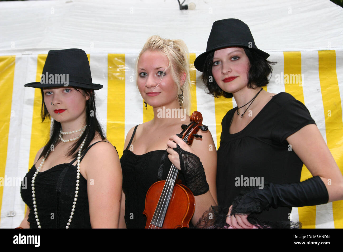 Band Newcomer High Resolution Stock Photography and Images - Alamy