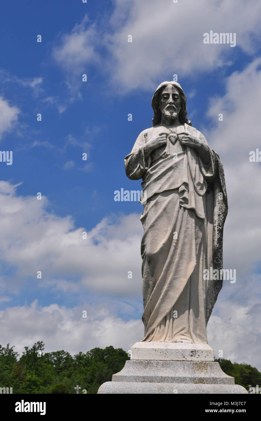 Statue of Jesus in a Catholic Cemetery Stock Photo - Alamy