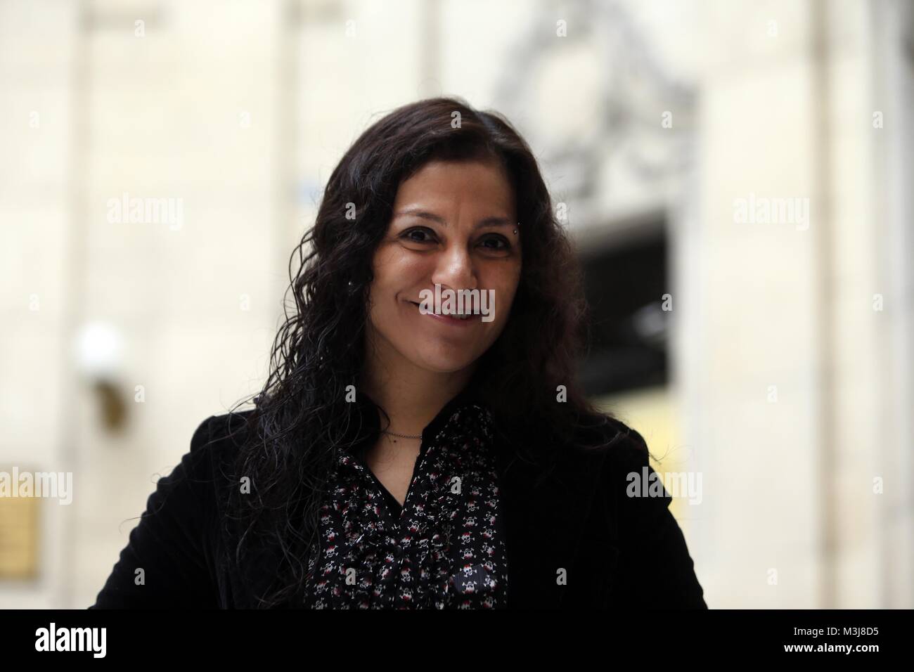 LIMA, 24 DE JULIO DEL 2013 CLAUDIA ULLOA, ESCRITORA. FOTO: ROLLY REYNA ...