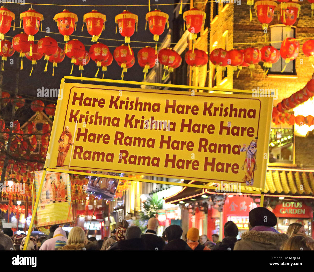 Streets of londons chinatown hi-res stock photography and images - Alamy