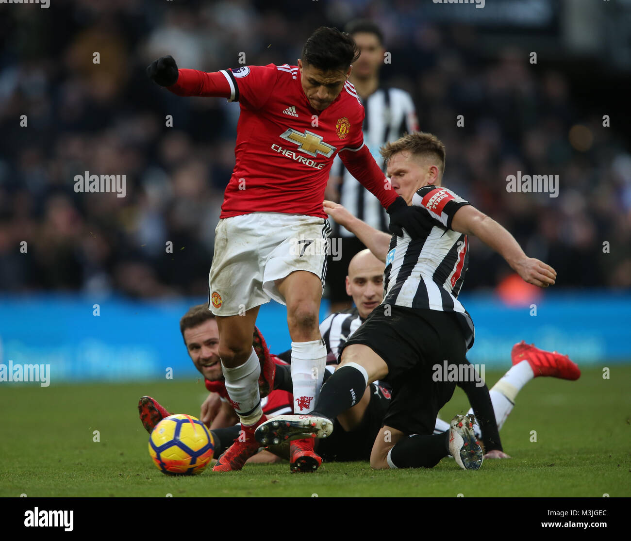 ALEXIS SANCHEZ & MATT RITCHIE NEWCASTLE UNITED V MANCHESTER UNITED ...
