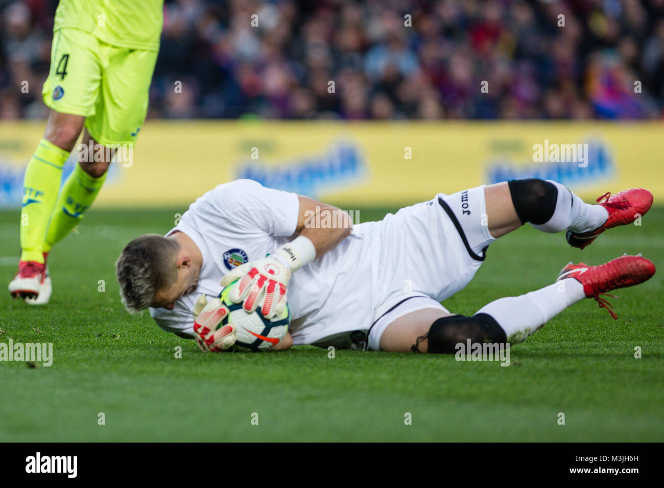 Getafe cf goalkeeper vicente guaita 13 hi-res stock photography and ...