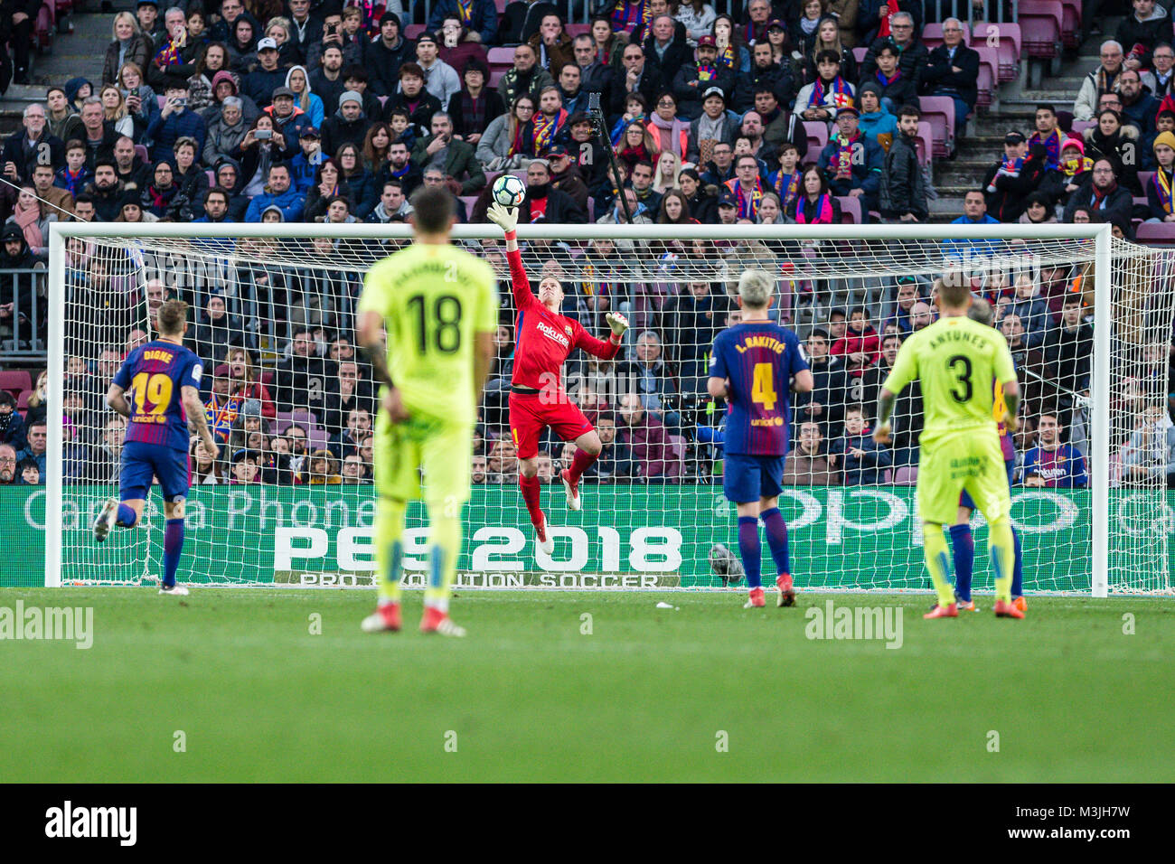Fc Barcelona Goalkeeper Marc Andre Ter Stegen 1 High Resolution Stock ...