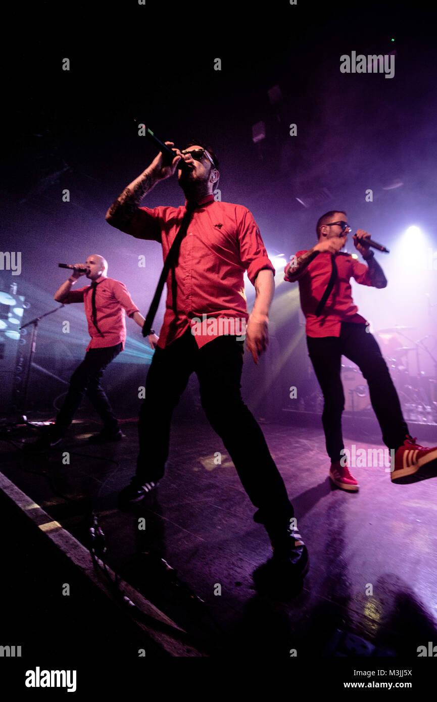 Capitalist propaganda hi-res stock photography and images - Alamy