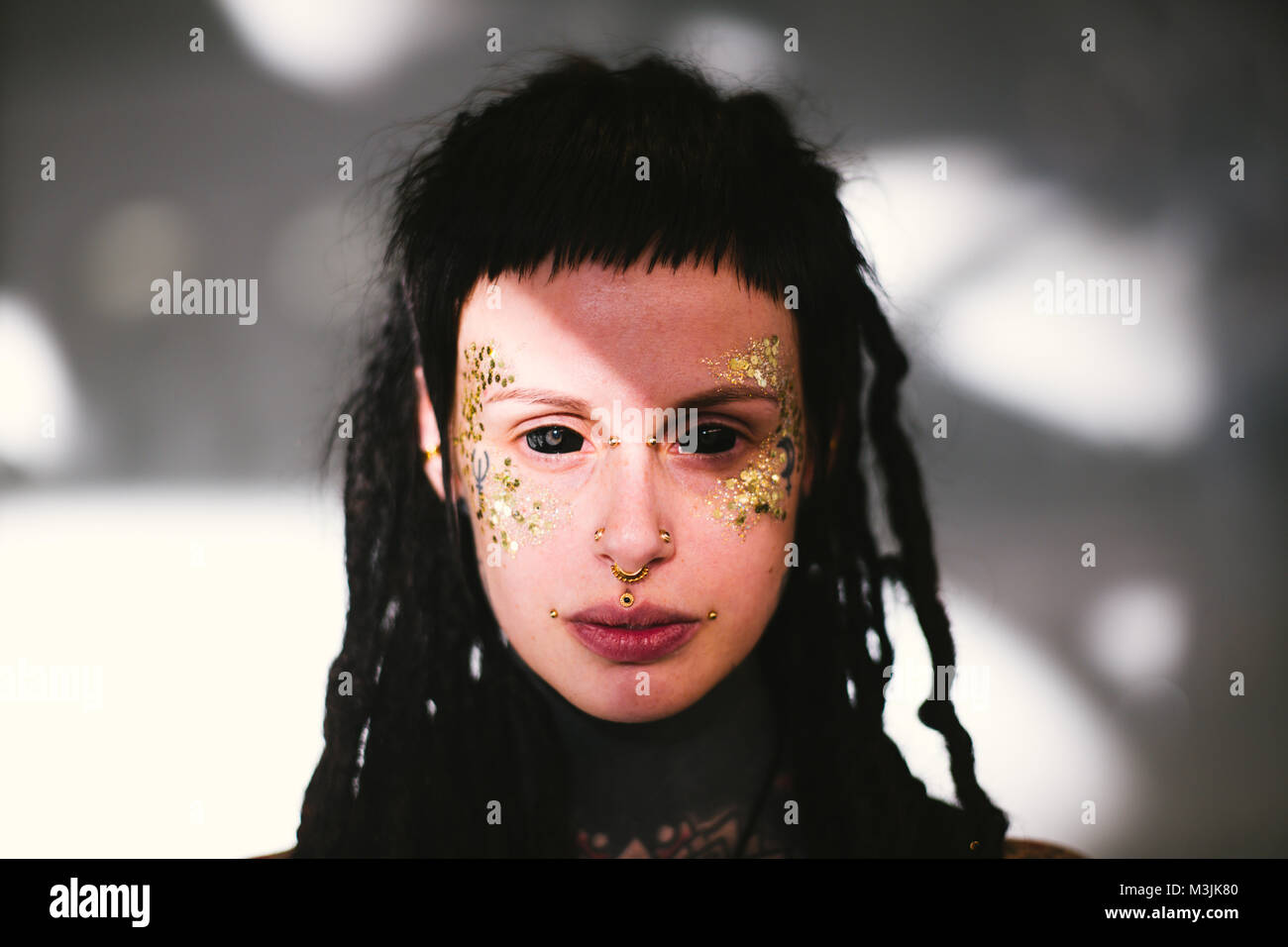 Edge models hi-res stock photography and images - Alamy