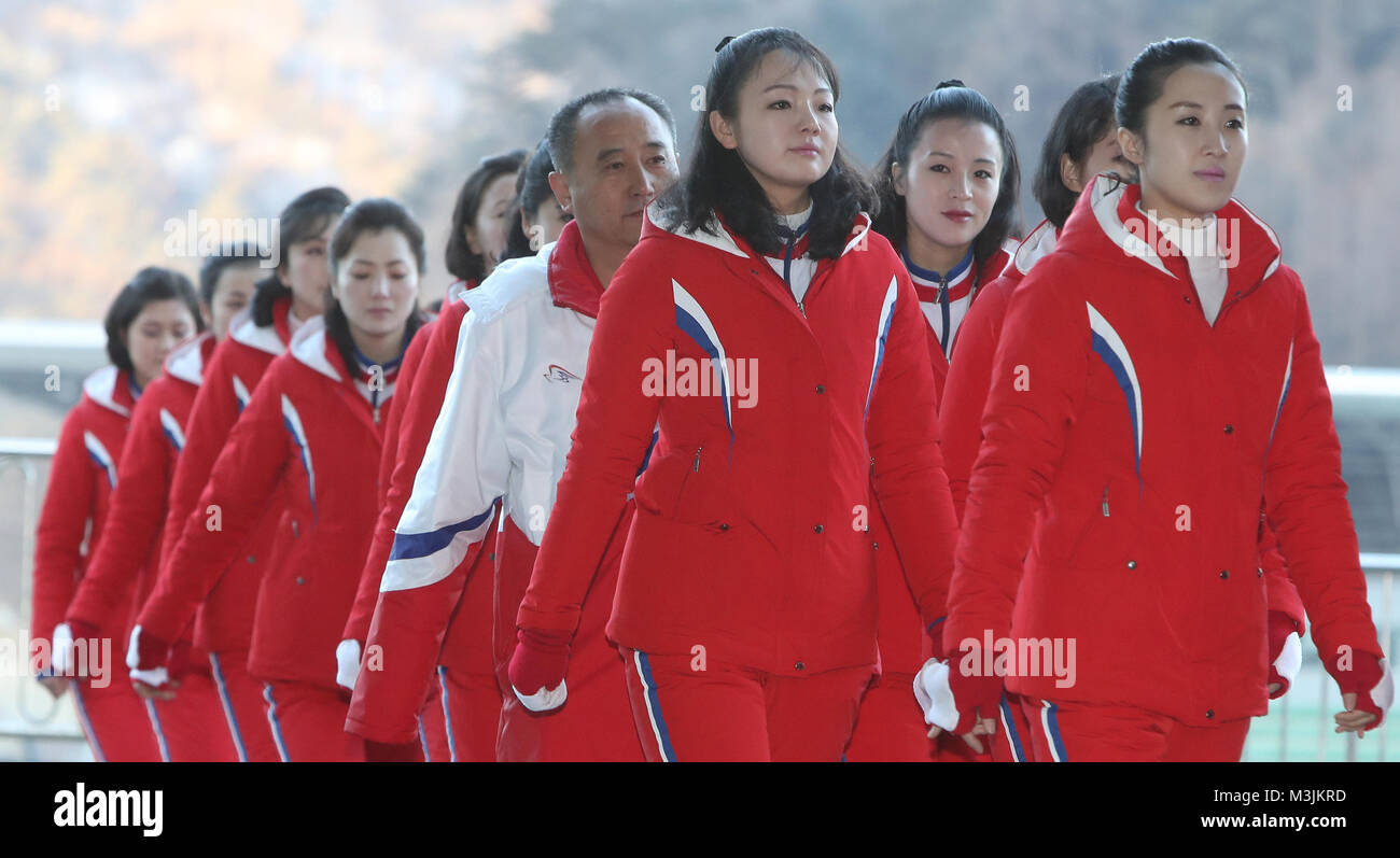 Seoul, South Korea. 12th Feb, 2018. N Korean cheering squad (CR) A ...
