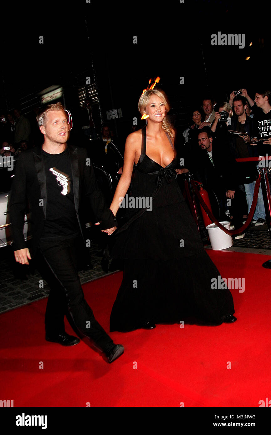 Sandy Meier-Wölden und Oliver Pocher Nacht der Legenden . die Gala im ...