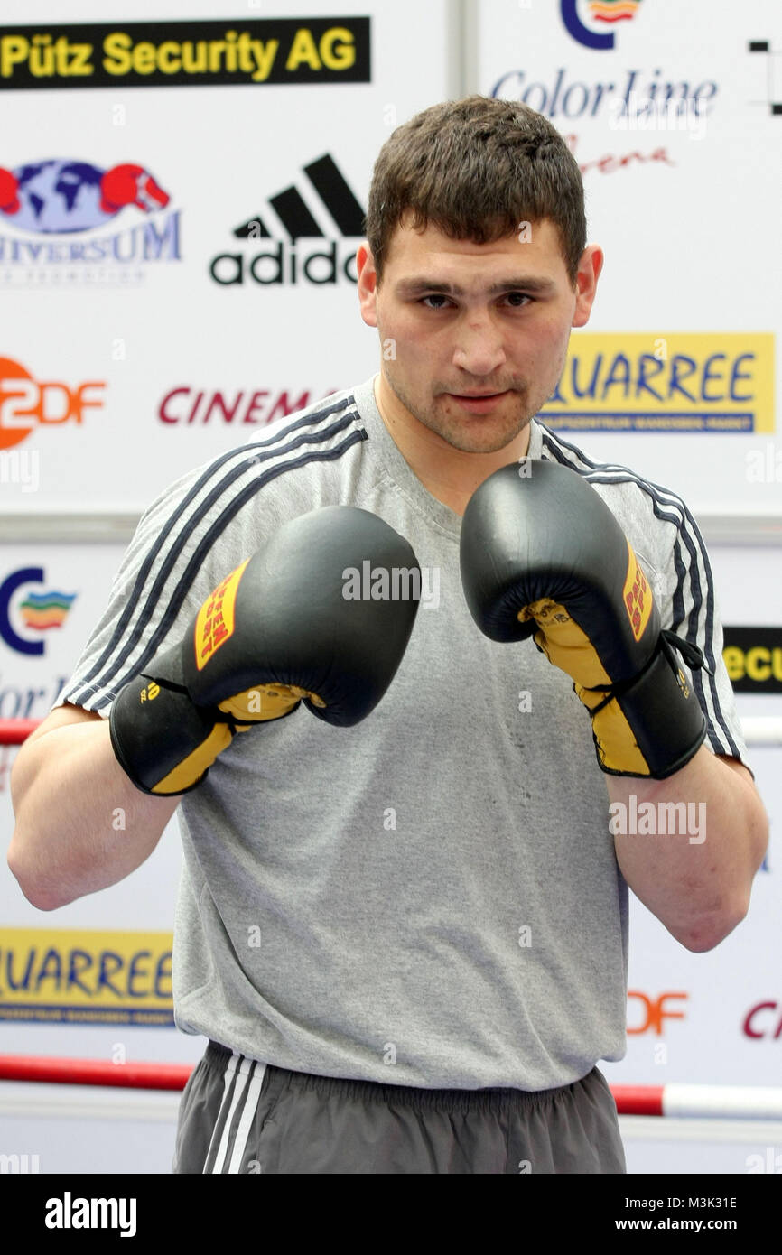 Alekseev hi-res stock photography and images - Alamy