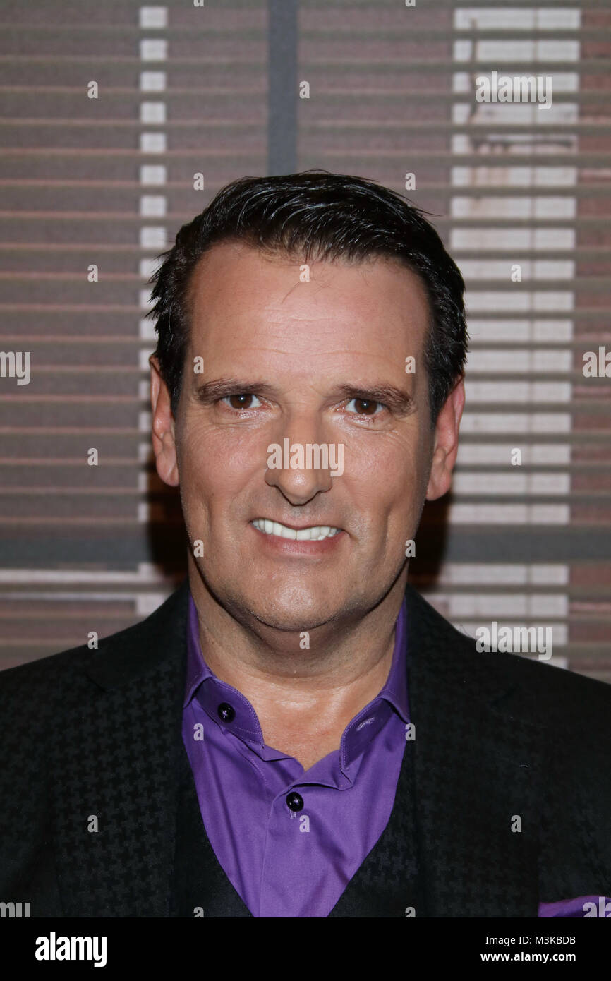 Ralf Duemmel, Praesentation der dritten Stafel der "Hoehle der Loewen ...