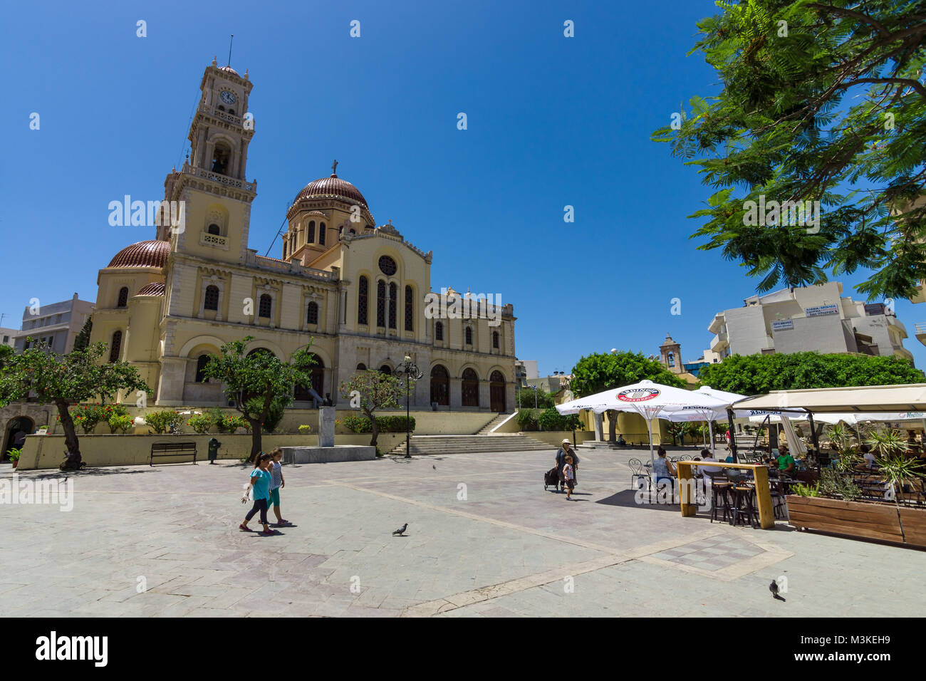 Archbishop of crete hi-res stock photography and images - Alamy