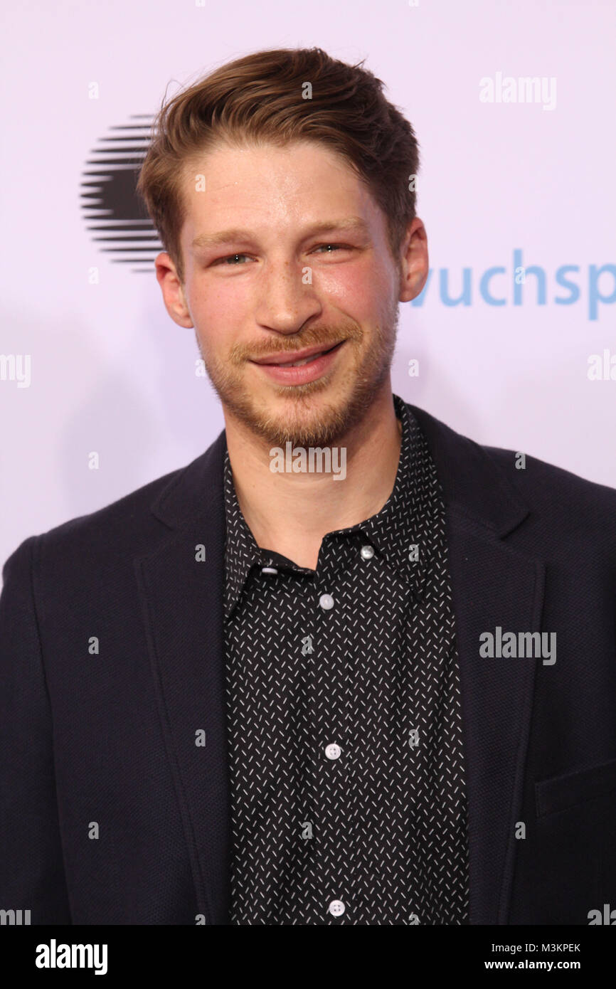 Oliver bender hi-res stock photography and images - Alamy