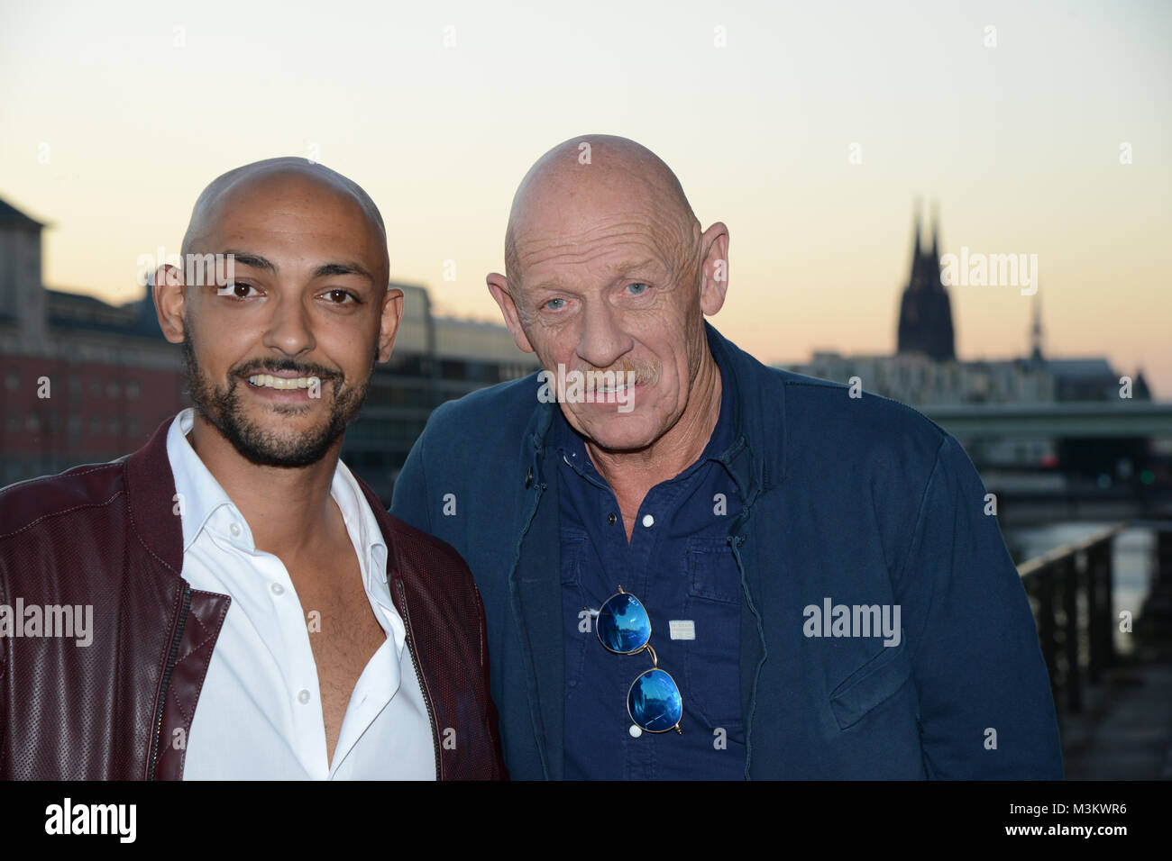 Abozen hi-res stock photography and images - Alamy