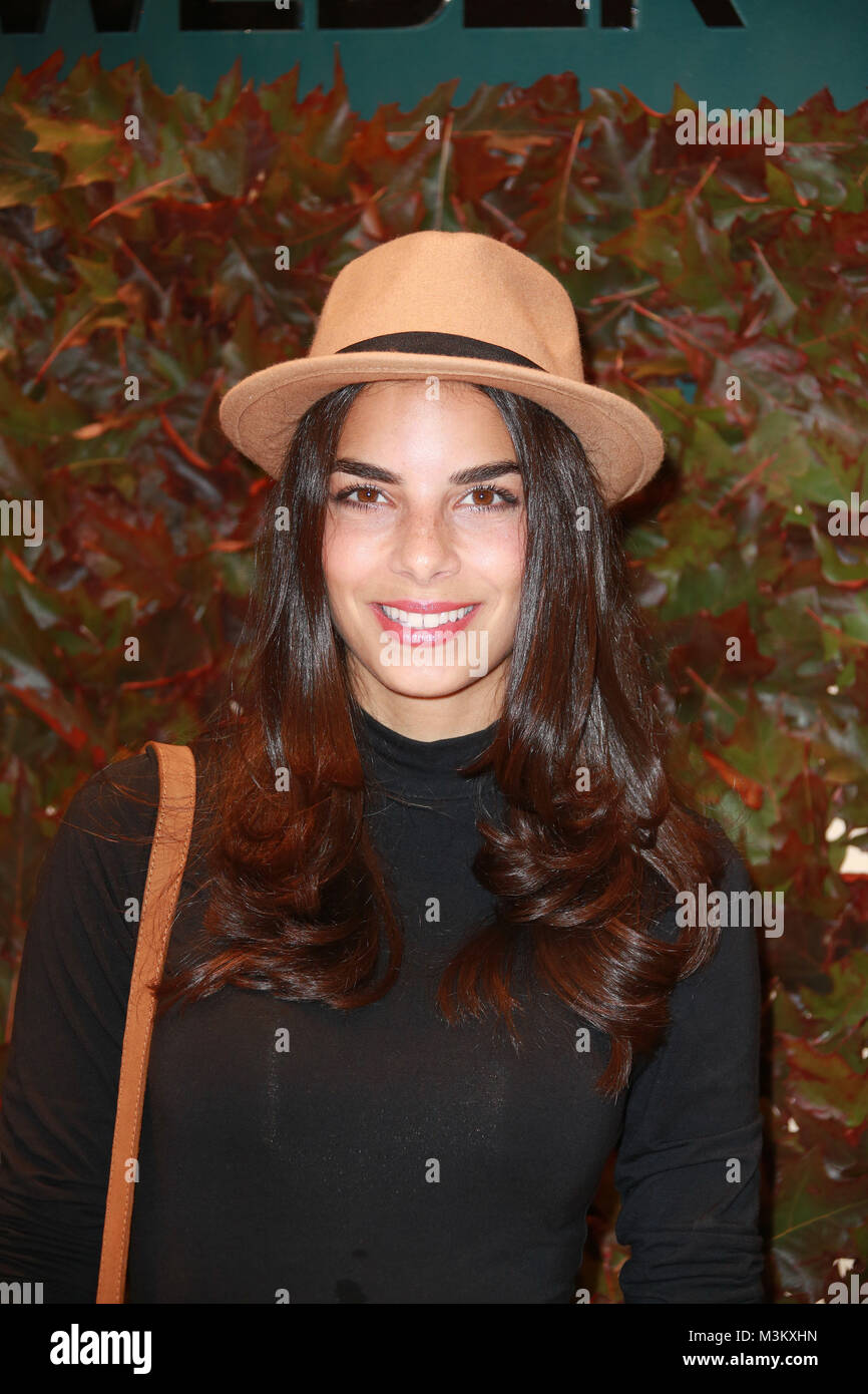 Lilli hollunder hi-res stock photography and images - Alamy