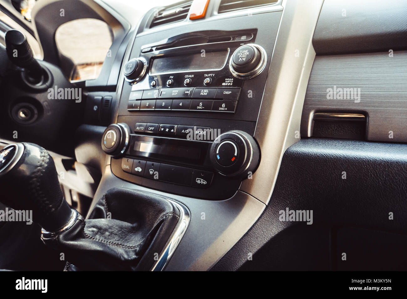 Car interior control panel knobs hi-res stock photography and images ...