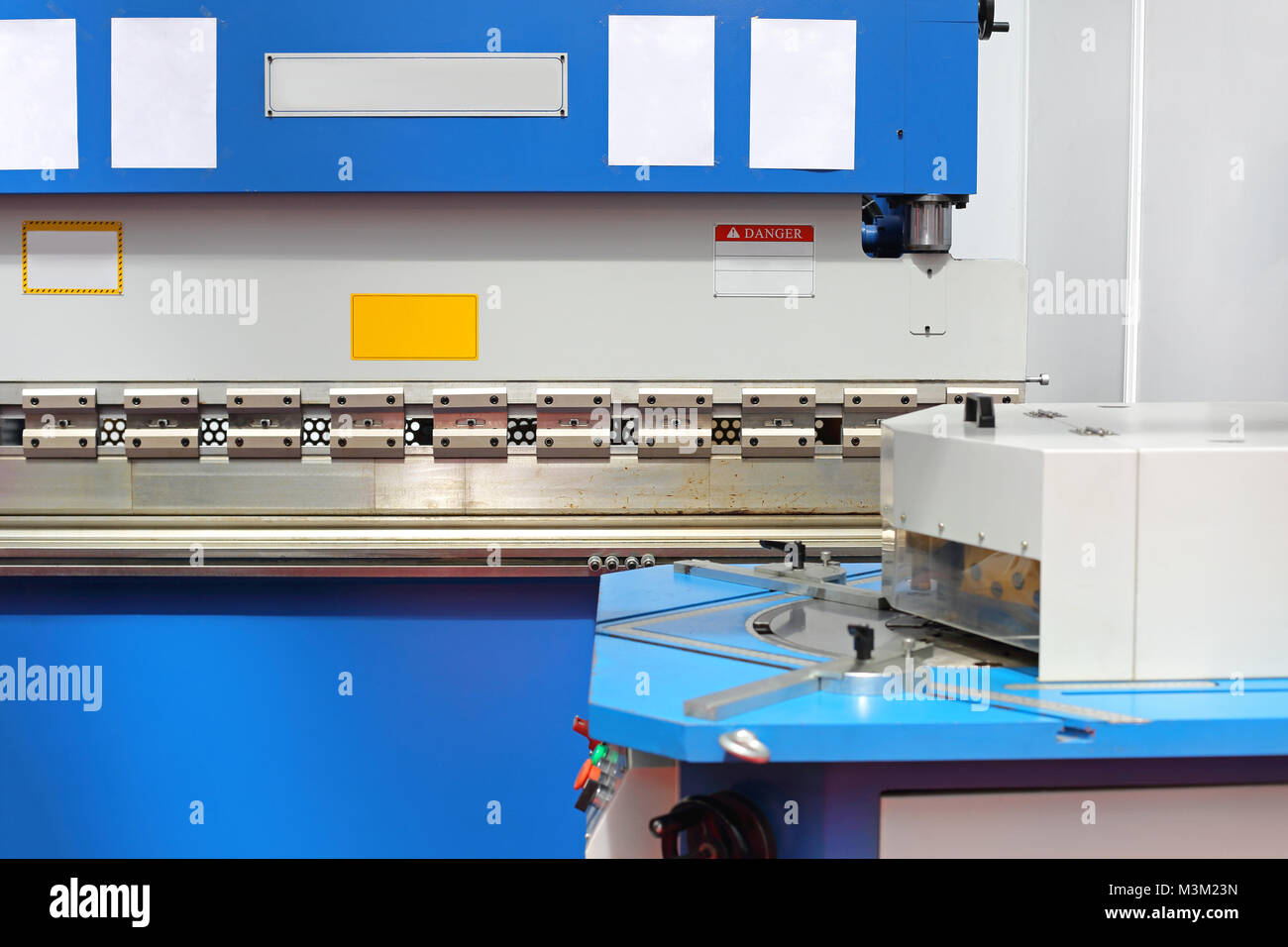 Hydraulic Machine Press in Steel Factory Stock Photo - Alamy