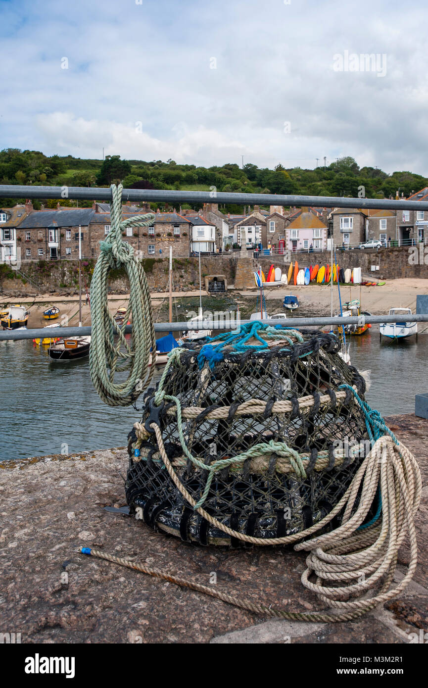 Cornish Crab And Lobster High Resolution Stock Photography and Images ...
