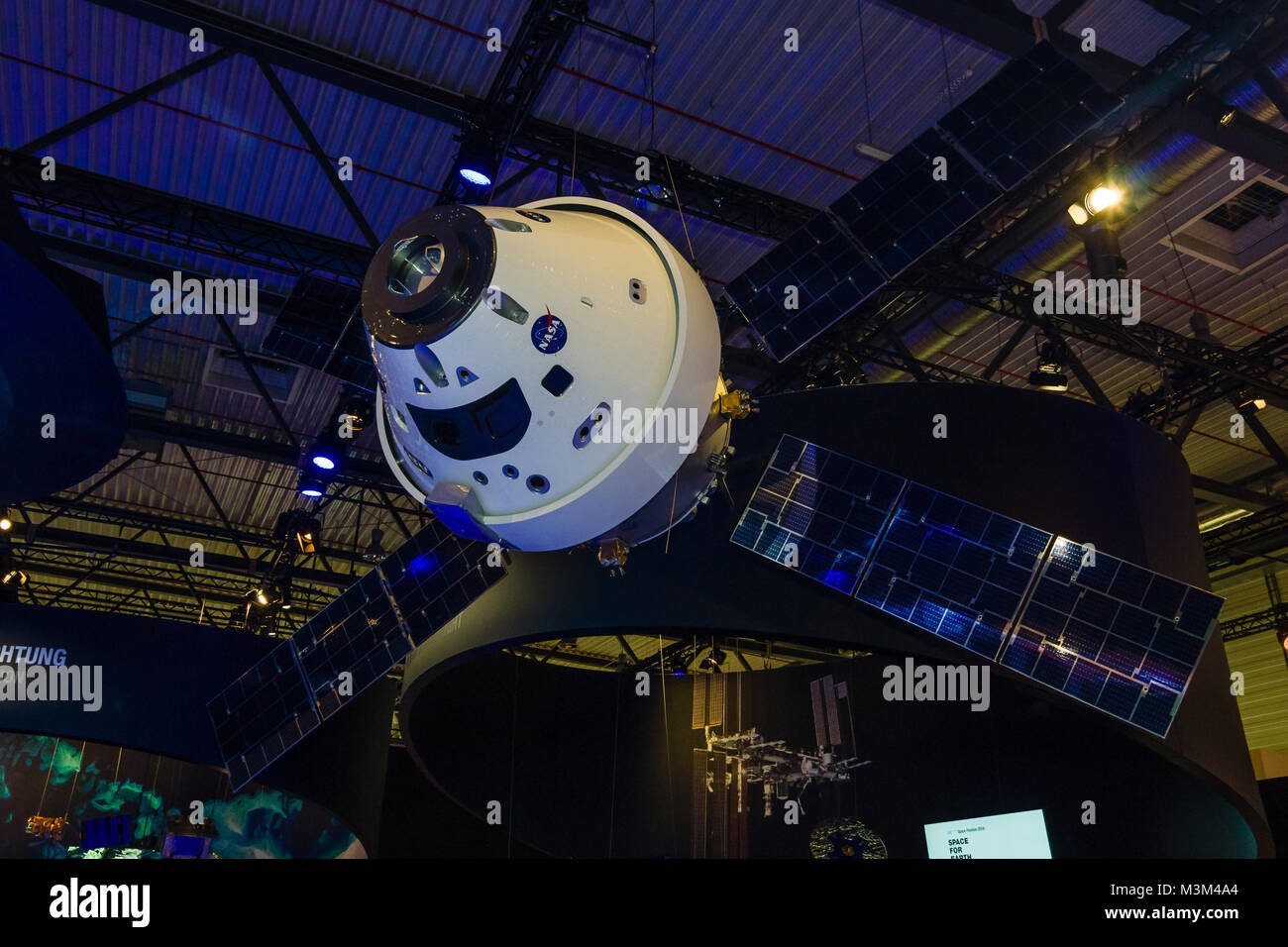 01 2016 model hi-res stock photography and images - Alamy