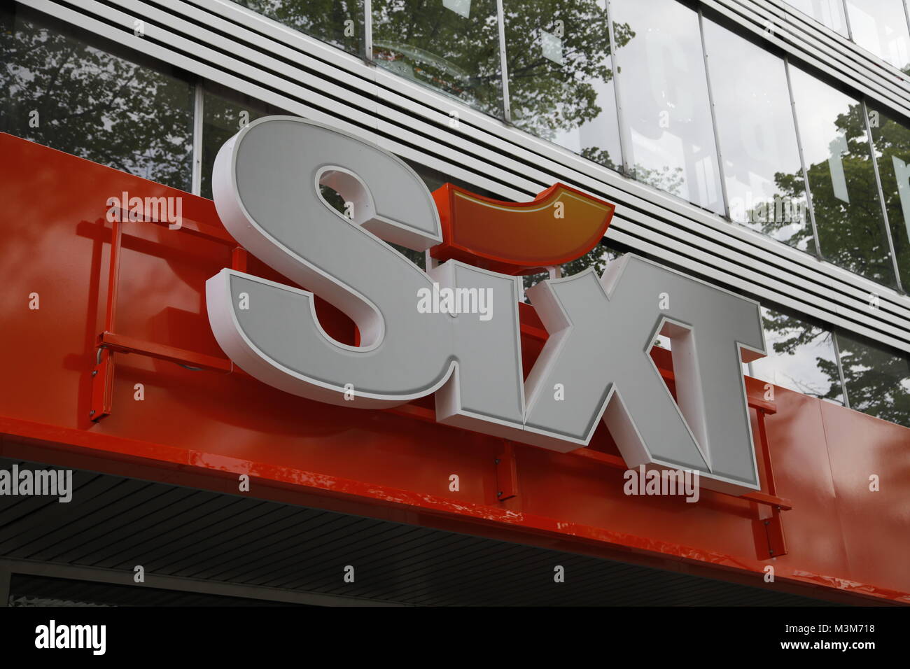 Sixt autoverleih hi-res stock photography and images - Alamy