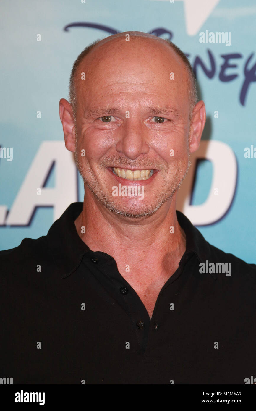 John Henn's Instagram, Twitter & Facebook on IDCrawl