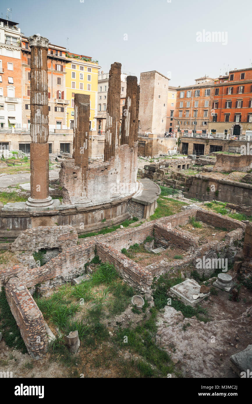 Four temples hi-res stock photography and images - Alamy